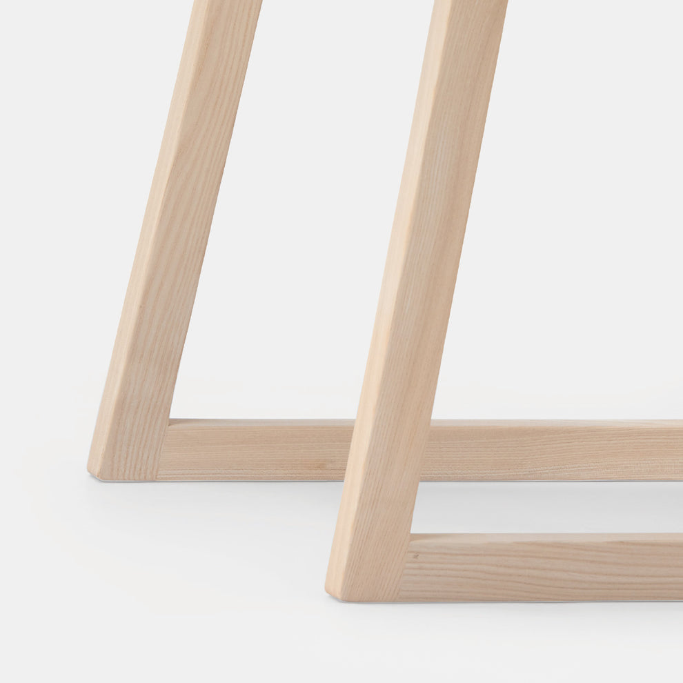 TP Chair 03