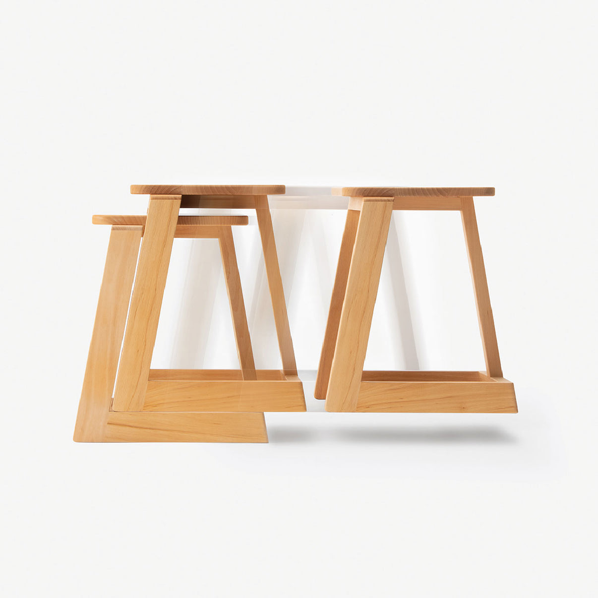 TP Stacking Stool 01[板座]